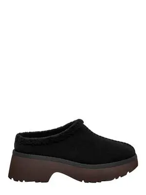 UGG Clogs - Black