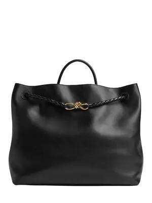 Bottega Veneta Large Andiamo Shoulder Bag - Black