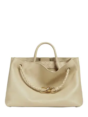 Bottega Veneta Medium Andiamo Shoulder Bag - Light Butterscotch