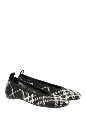 Burberry Leather Ballerinas - Black