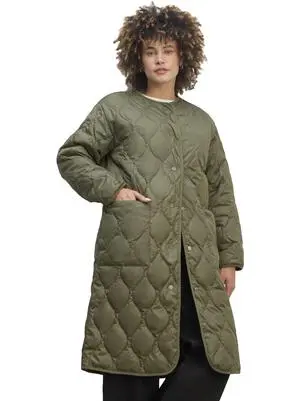 Everlane Long Quilted Liner - Kalamata