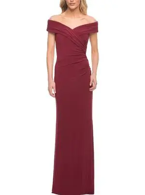 La Femme Off The Shoulder Jersey Dress With Ruching - Wine