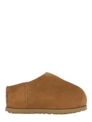 UGG Pumped Slide