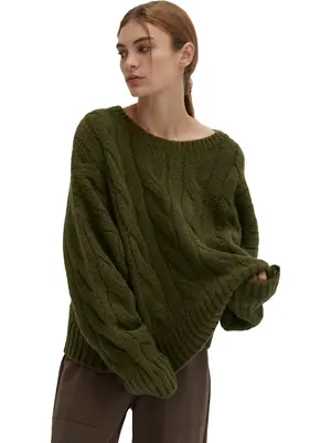 CRESCENT Cable Knit Crew Neck Sweater Olive
