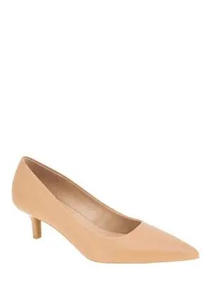 Bcbgmaxazria BCBG Dovi Pointed Toe Pump Tan