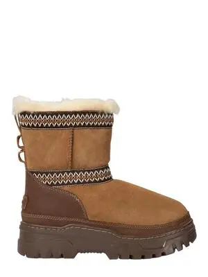 UGG UGG Mini Trailgazer Ankle Boots Beige