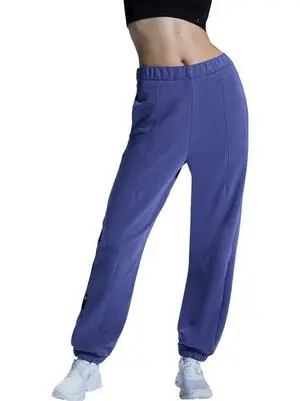 On On Club Relaxed Fit Sweatpants Iris