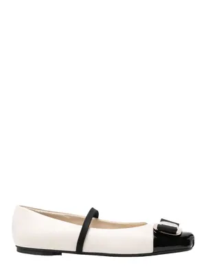 FERRAGAMO Vara Bow Ballerina Flats - Neutrals
