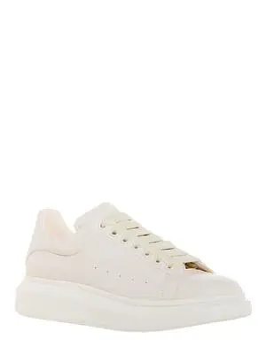 Alexander McQueen Grainy Leather Oversized Sneaker - Off White