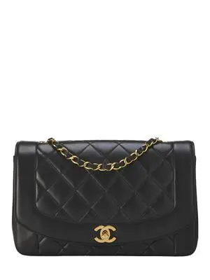 Chanel Quilted Lambskin Classic Flap Medium - Black
