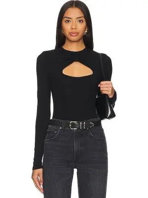 LAMADE Glen Top