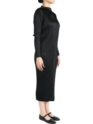 Issey Miyake Plissé Midi Dress - Black