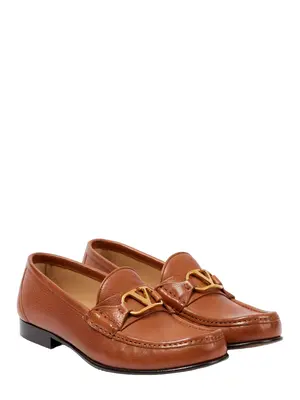 Valentino Garavani Vlogo Signature Leather Loafers - Brown