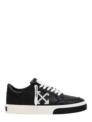 Off-White Vulcanized Low-top Sneakers - Black White