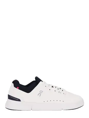 On The Roger Advantage Sneakers White & Midnight