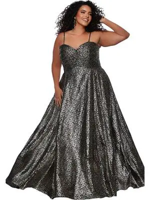 SYDNEY'S CLOSET A-line Gown - Animal Print