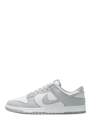 Nike Dunk Low Retro Sneakers - White