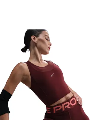 Nike Pro Dri-fit Cropped Tank Top - Red