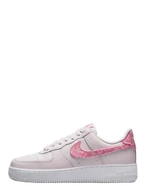 Nike Air Force 1 '07 Sneakers - Pink
