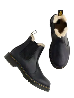 Madewell Dr. Martens® 2976 Lenore Faux Fur-lined Chelsea Boots - Black Wyoming