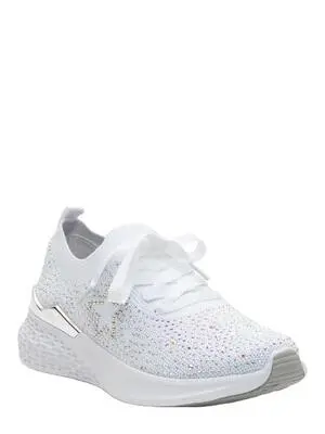 ARA Monticello Water-resistant Knit Sneakers - White