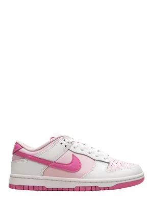 Nike Dunk Low Sneakers Pink