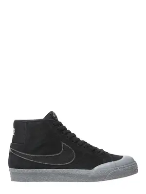 Nike Blazer Zoom Mid Xt Sb Sneakers - Black