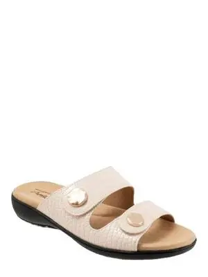 Trotters Ruthie Croc Embossed Slide Sandal - Ivory