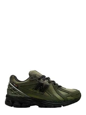 NEW BALANCE 1906r Lace-up Sneakers - Green