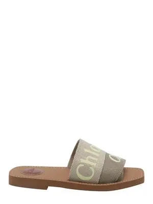 Chloé CHLOÉ Woody Embroidered Logo Flat Slides Nude