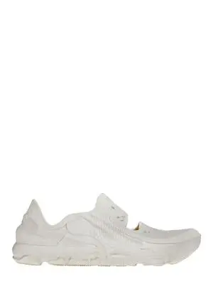 Nike Ispa Universal Sneakers - Cream
