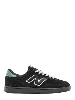 NEW BALANCE Numeric 440 V2in Sneakers - Black/white