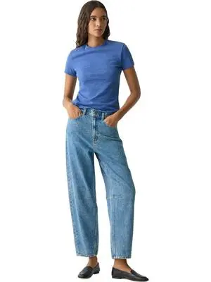Theory Cropped Barrel Pant In Relaxed Denim Ice Blue