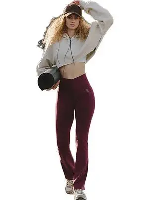 Free People Go To Smooth Straight Leg Pants - Washed Mahogany
