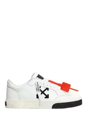 Off-White Vulcanized Low-top Sneakers - 110 White - Black
