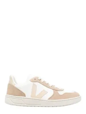 VEJA Sneakers - White