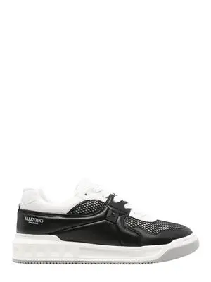 Valentino Garavani One Stud Sneakers - Black/white