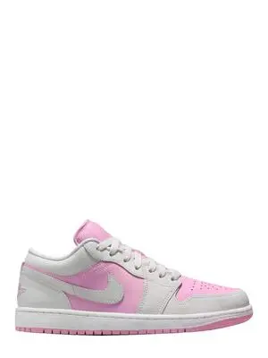 JORDAN Sneakers Pink