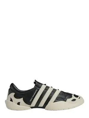 Adidas Y-3 Regu 2002 Sneakers - Black