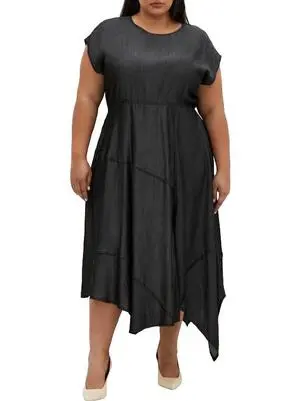 City Chic Hallie Asymmetric Maxi Dress - Black