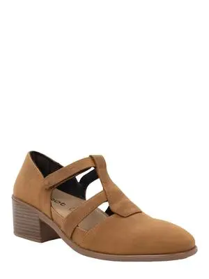 Naot T-Strap Leather Pumps Tawny Leather
