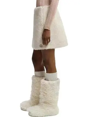 Moncler Fluffy Skirt With Logo Patch Neutrals