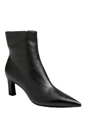 Nordstrom Sisa Leather Bootie - Black
