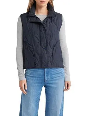 Bernardo Beekman Quilted Puffer Vest Cherry Laquer