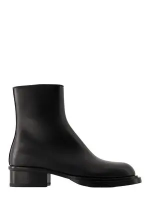 Alexander McQueen Cuban Stack Ankle Boots - Black