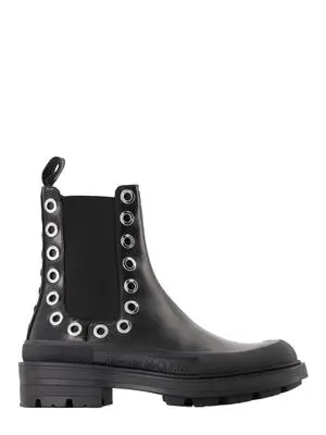 Alexander McQueen Tread Slick Ankle Boots - Black