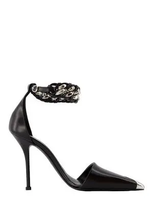ALEXANDER MCQUEEN Pumps With Chain Link Detailing