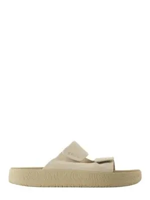 VEJA Etna Leather Sandals - White