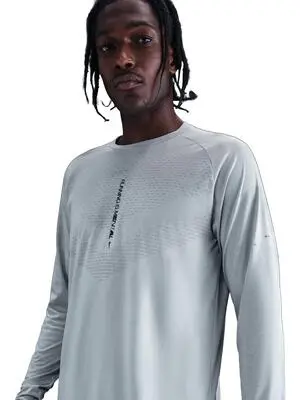 Nike Stride Dri-fit Adv Long-sleeve Running Top With Reflective Accents - Grey