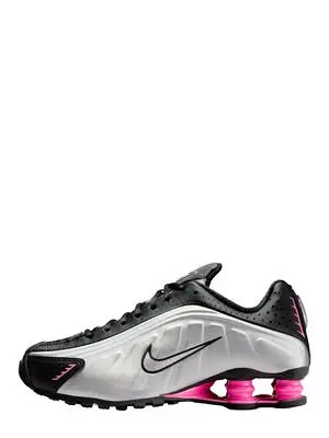 Nike Shox R4 Sneakers - Black